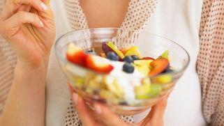 Fruit Fasting: Healthy body cleanse with a fruit fast diet